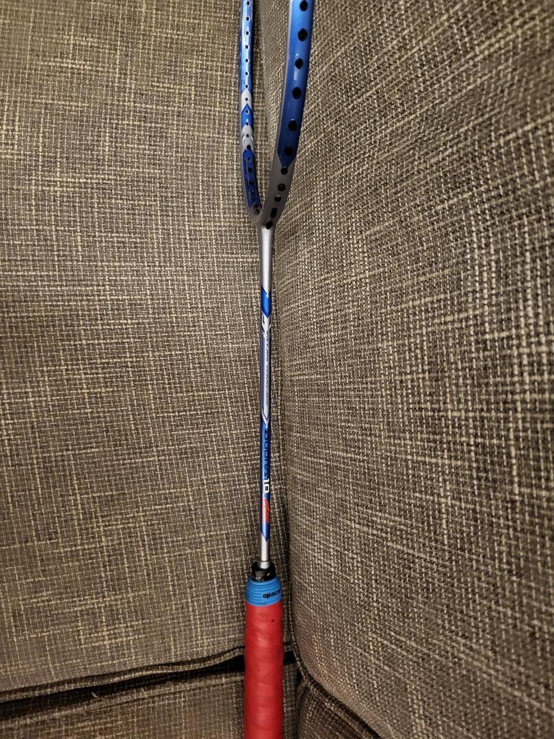 Yonex Duro 10 - LCW, Sports Equipment, Sports & Games, Racket & Ball ...