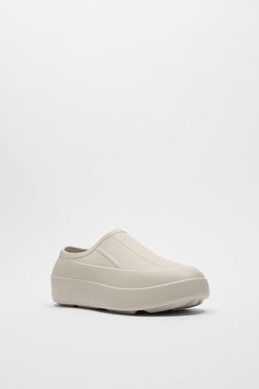 Zara Chunky Jetfoam Clogs, Men's Fashion, Footwear, Casual Shoes on ...