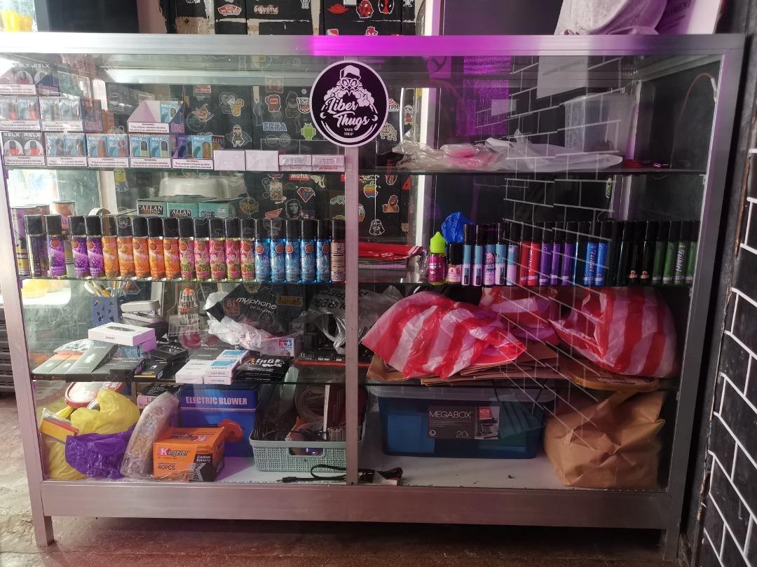 2ND HAND STANTE, Furniture & Home Living, Furniture, Shelves, Cabinets ...