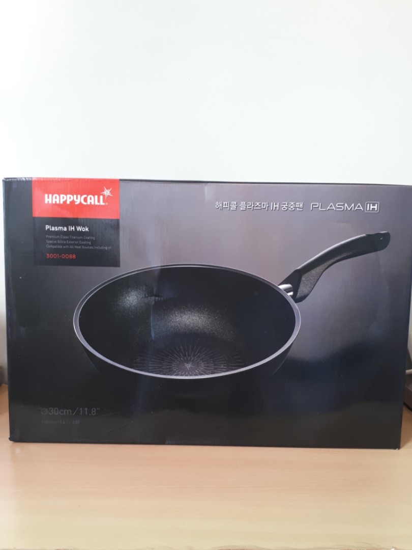 AUTHENTIC HAPPYCALL IH TITANIUM WOK 30CM, Kitchen & Appliances di Carousell