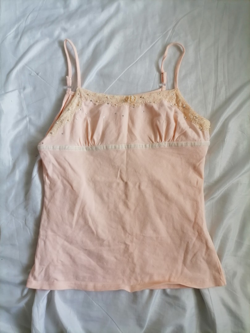 coquette style pink top, Women's Fashion, Tops, Sleeveless on Carousell