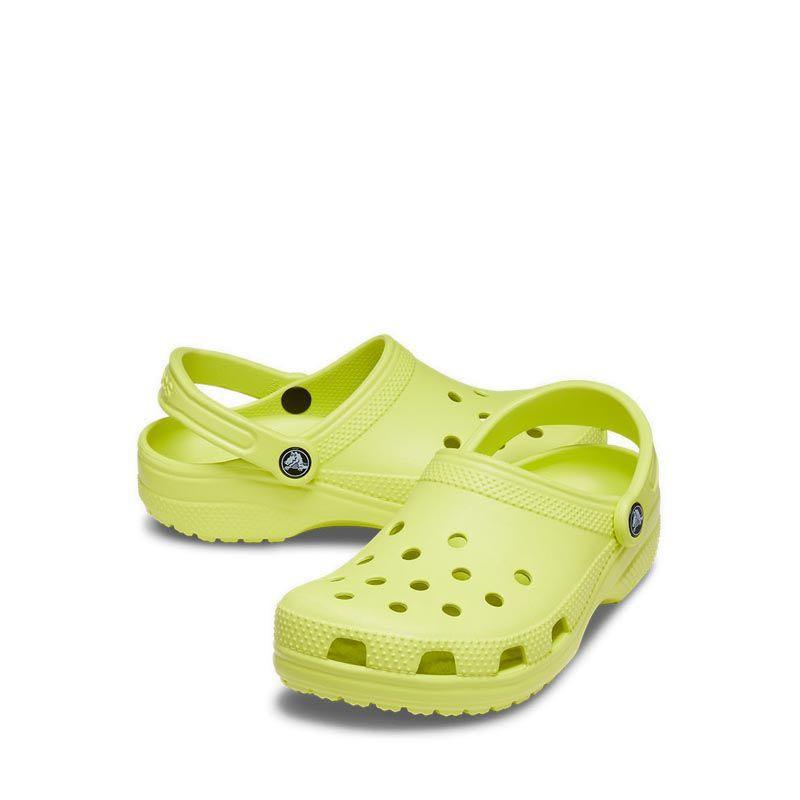 Crocs Classic Citrus Unisex Clog - Light Green, Fesyen Pria, Sepatu ...