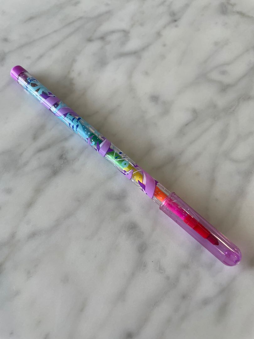 Cute dolphin design colourful stackable crayon pencil, Hobbies & Toys ...