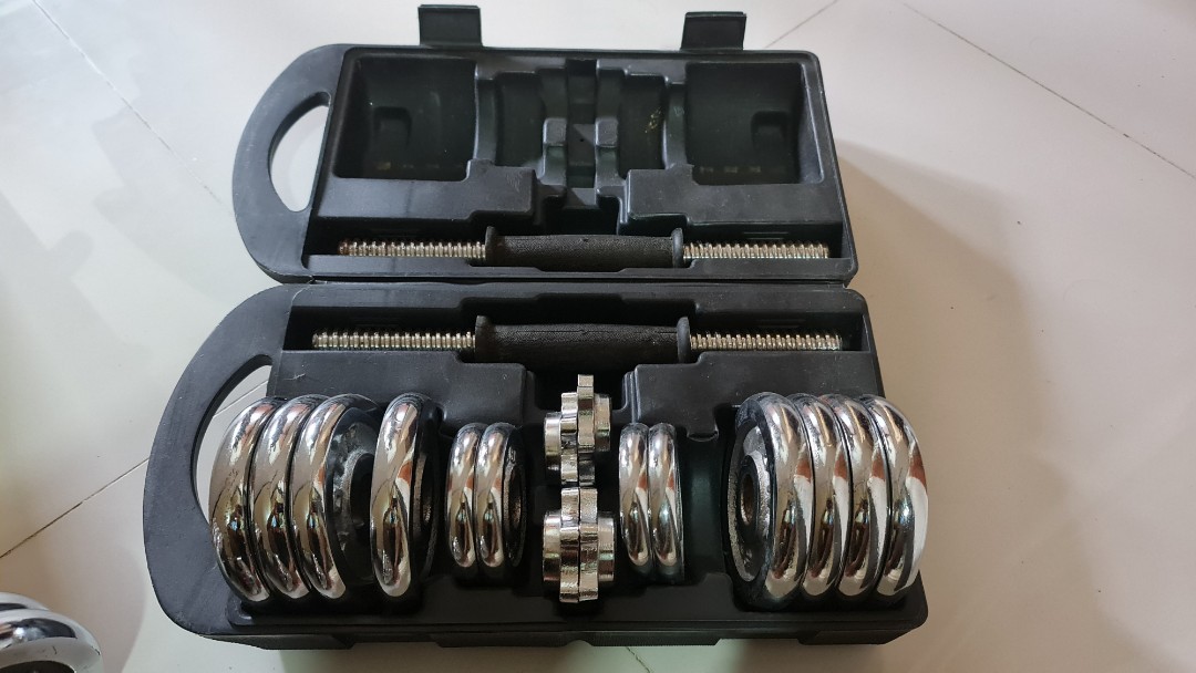 Dumble set with case, Sports Equipment, Exercise & Fitness, Weights ...