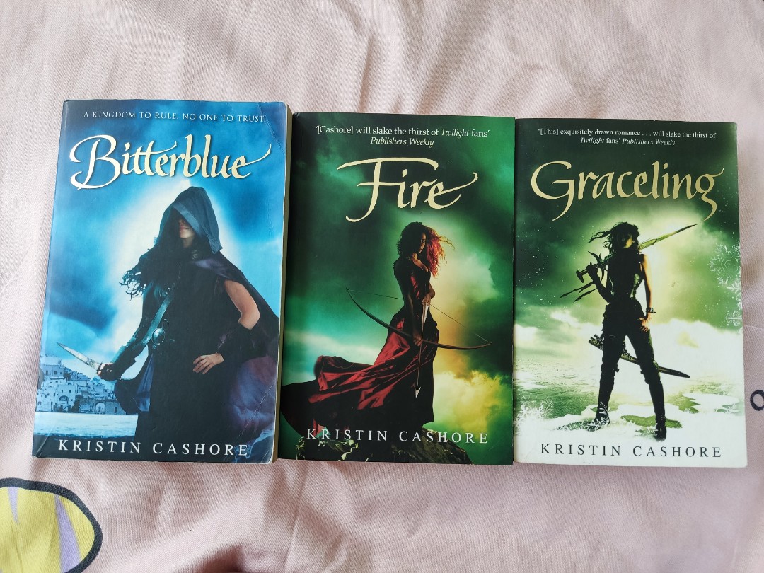 Graceling, Fire and Bitterblue (Graceling Relm Set), Hobbies & Toys ...