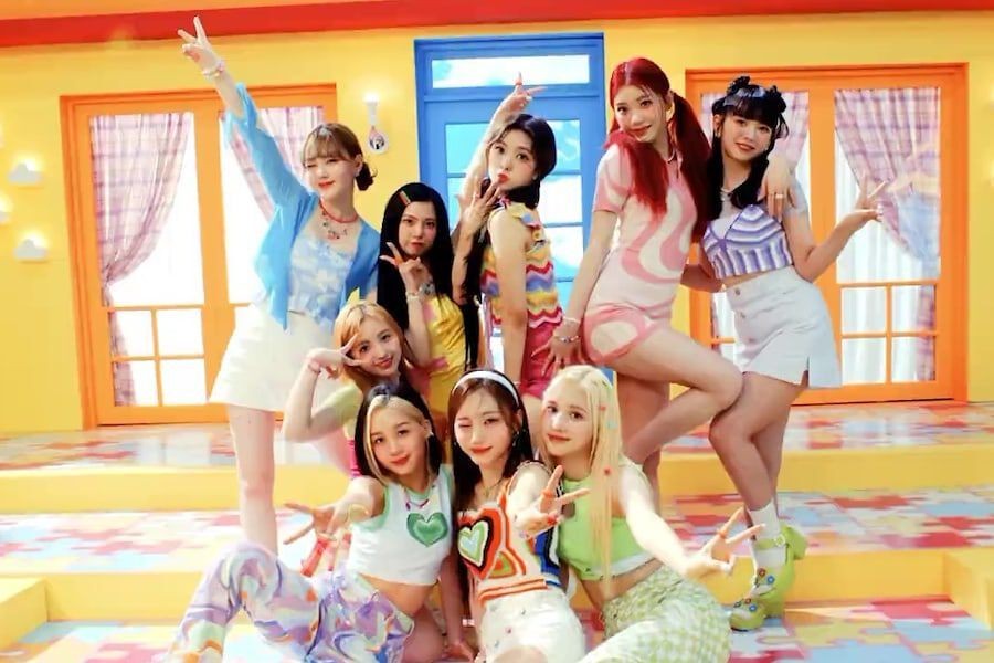 Kepler kpop dance crew, Hobbies & Toys, Memorabilia & Collectibles, K ...