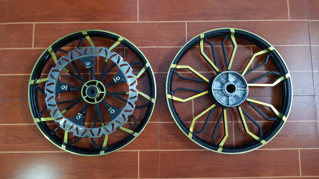 Motocycle Mags, Motorbikes, Motorbike Parts & Accessories, Tires & Rims ...