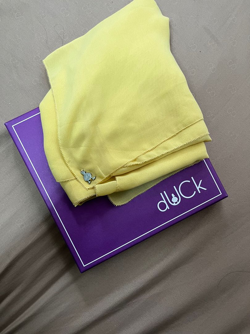 ORIGINAL DUCK SCARF, Women's Fashion, Muslimah Fashion, Hijabs on Carousell
