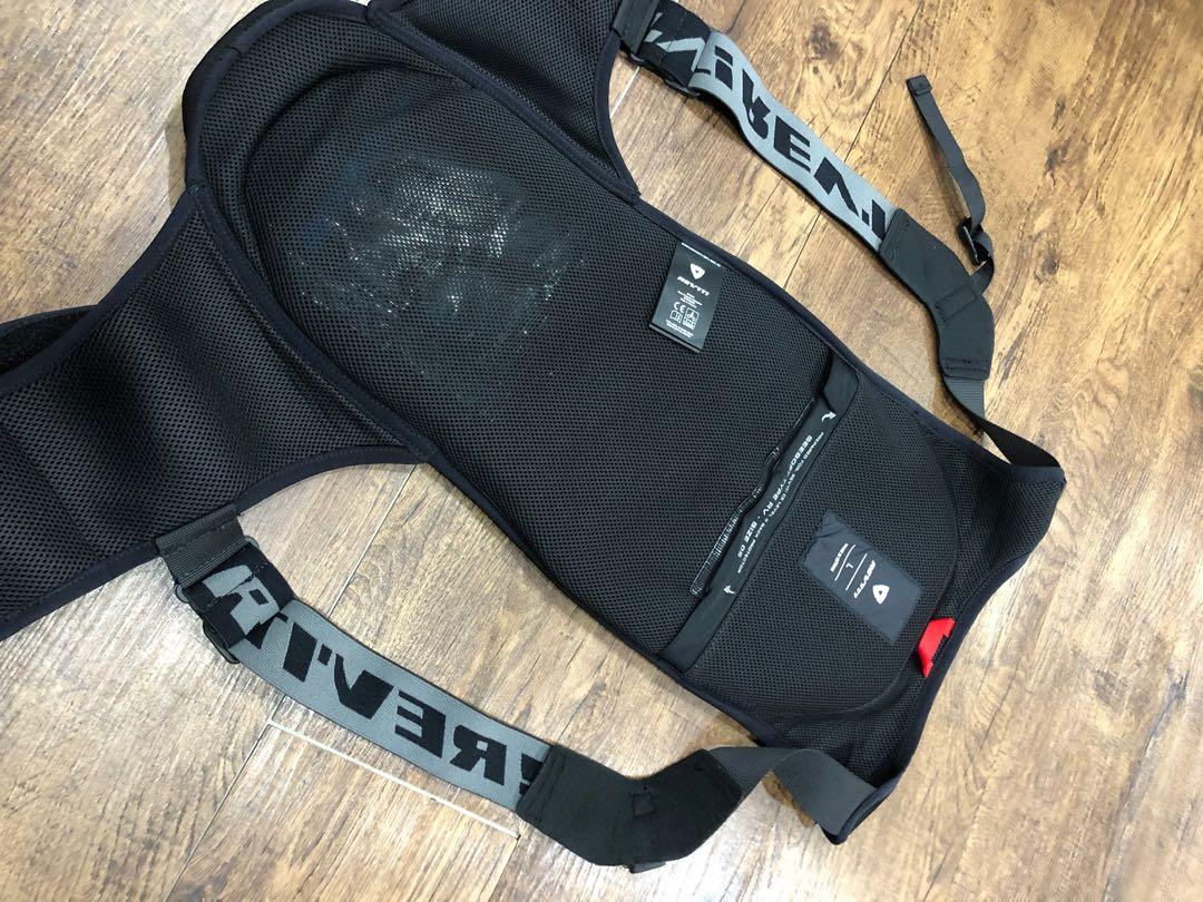 Revit back protector, Motorbikes on Carousell