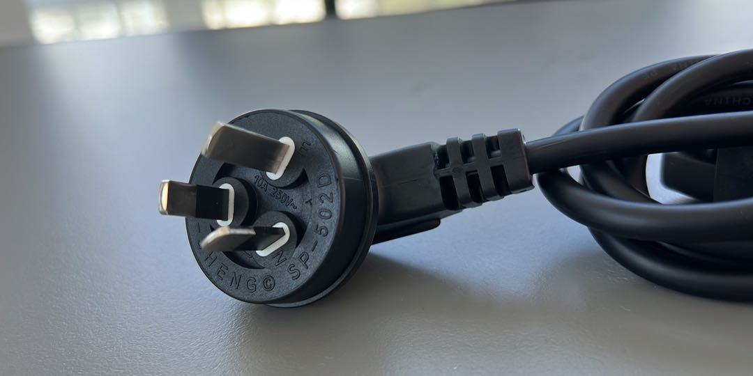 Samsung monitor cable, TV & Home Appliances, Electrical, Adaptors ...