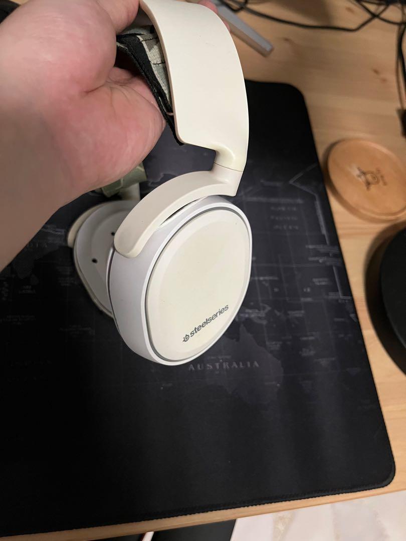 Steelseries artic 3, Audio, Headphones & Headsets on Carousell