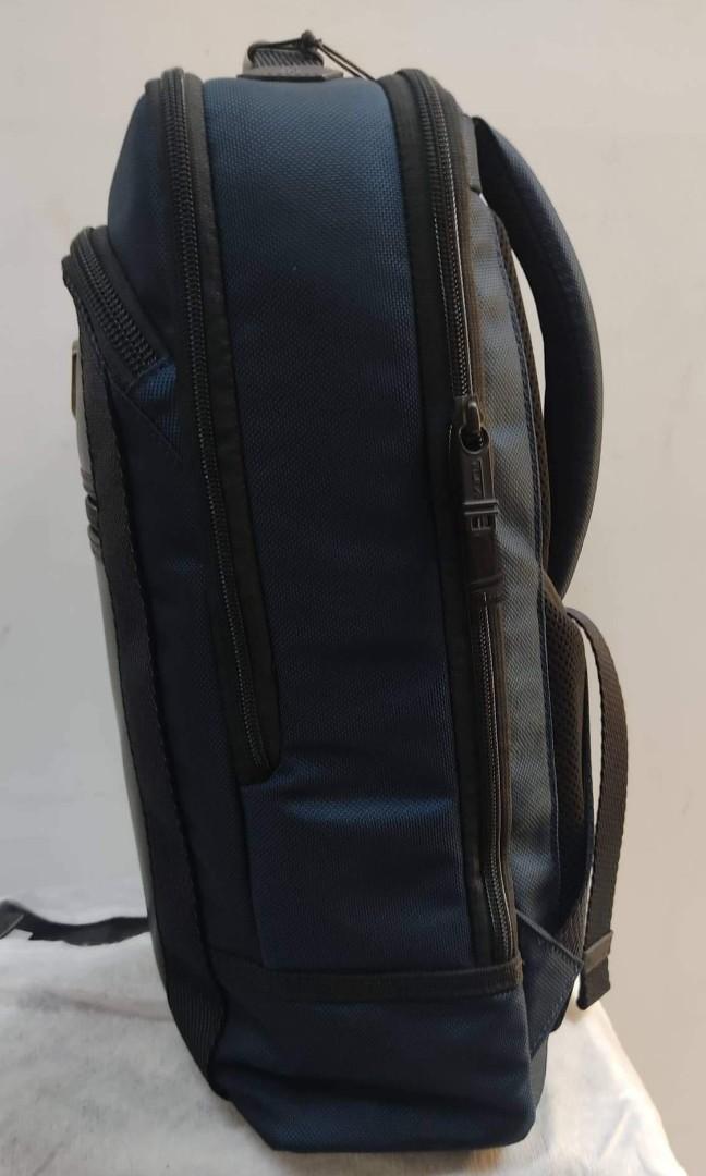 Tumi Davis Backpack Navy Blue, Men's Fashion, Bags, Backpacks on Carousell