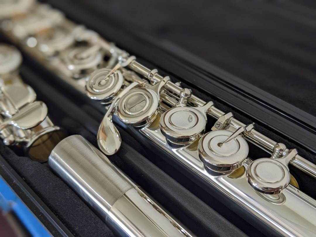 Yamaha Flute YFL-222, Hobbies & Toys, Music & Media, Musical ...