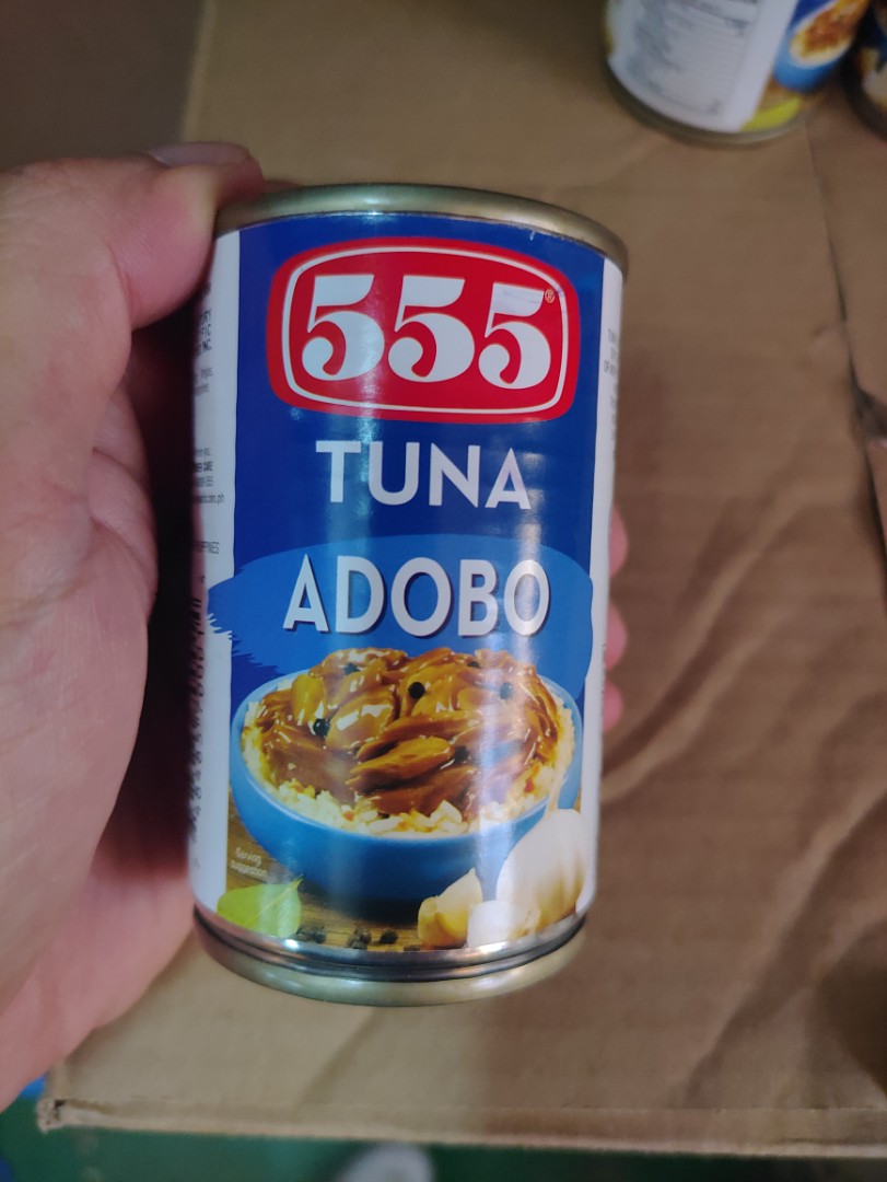 555 Tuna Adobo, 嘢食 & 嘢飲, 其他食物及飲料 - Carousell