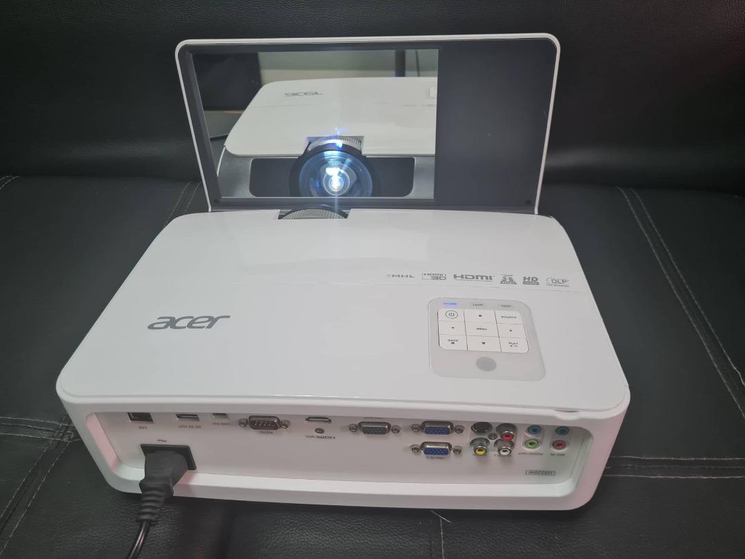 Acer U5320w Ultra HD Short Throw projector WXGA 3000 lumens bright ...