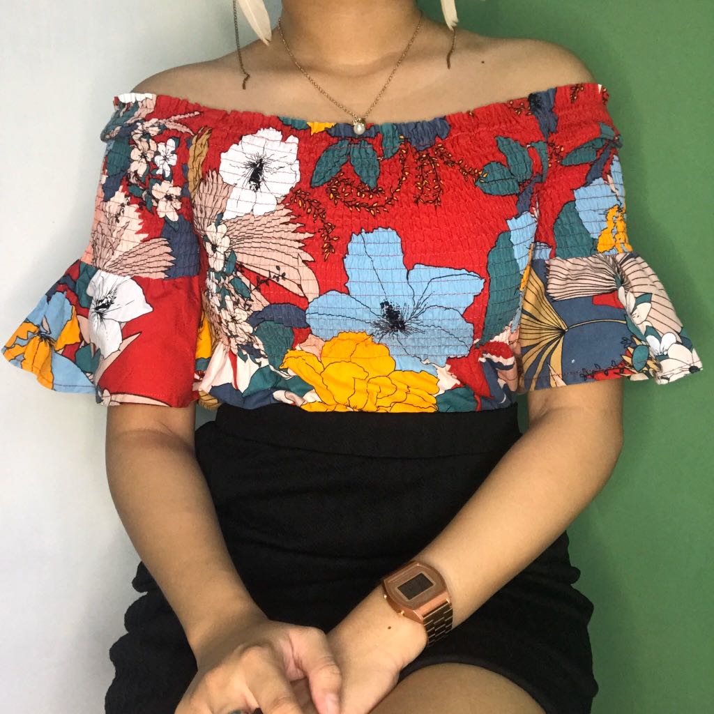 flower offshoulder top, Women's Fashion, Tops, Blouses on Carousell