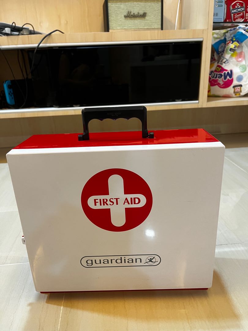 Full first aid box, Health & Nutrition, Medical Supplies & Tools on ...