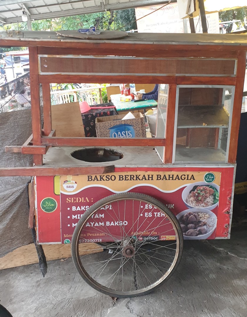 Gerobak Bakso Kondisi 90%, Serba Serbi, Others di Carousell