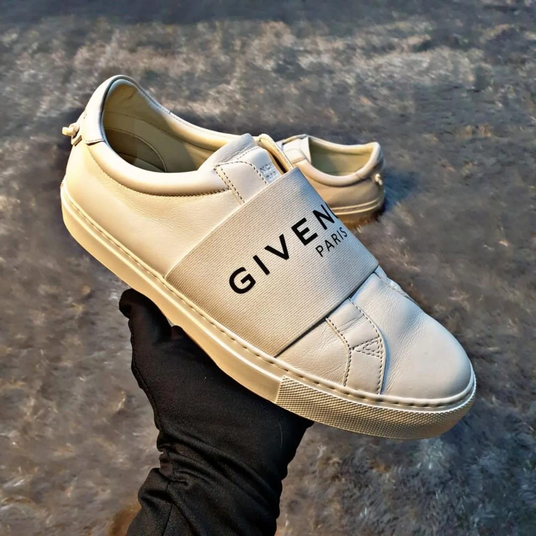 Givenchy White Calf Sneakers, Fesyen Pria, Sepatu , Sneakers di Carousell