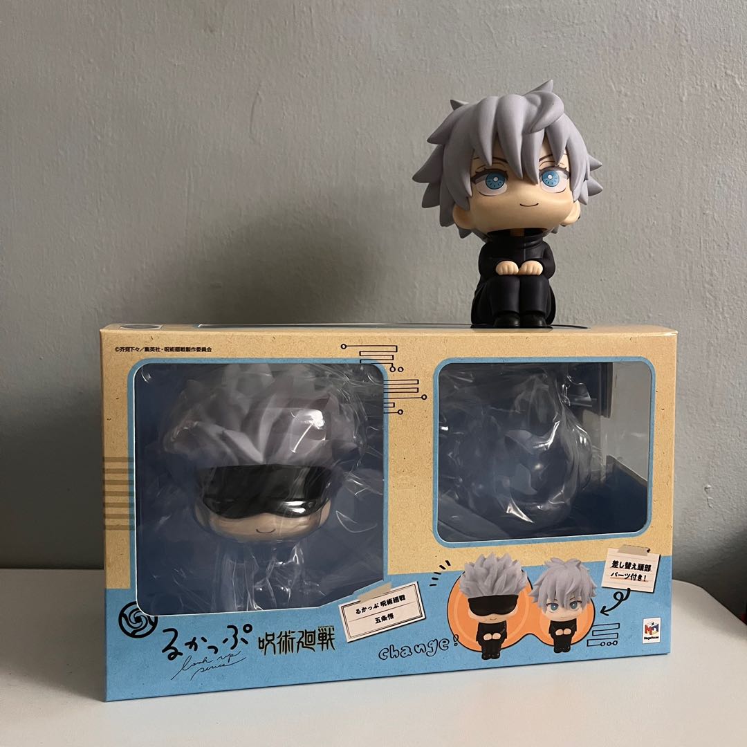 Gojo Satoru Look Up Figure, Hobbies & Toys, Toys & Games on Carousell