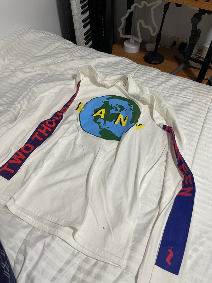LANY 2019 World Tour Official Merchandise Sweater, Hobbies & Toys ...