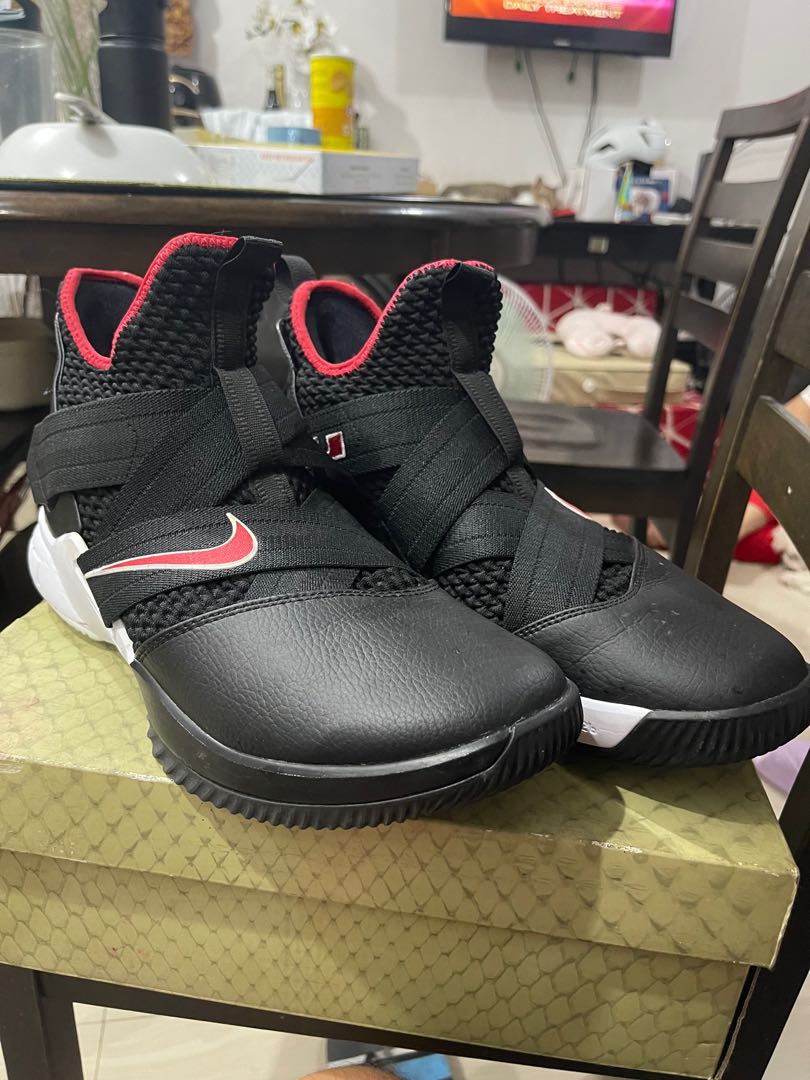 Lebron soldier 12, Men's Fashion, Footwear, Sneakers on Carousell
