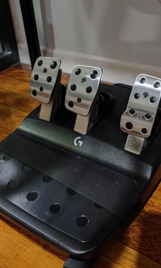 Logitech G923 with Playseat Challenge, Video Gaming, Gaming Accessories ...