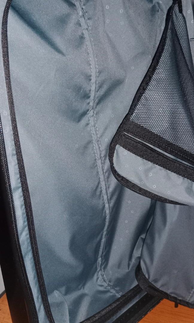 Lojel carry on lugagge, Hobbies & Toys, Travel, Luggage on Carousell