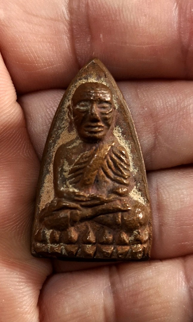 LP Thuad Wat Changhai BE 2505, Hobbies & Toys, Memorabilia ...