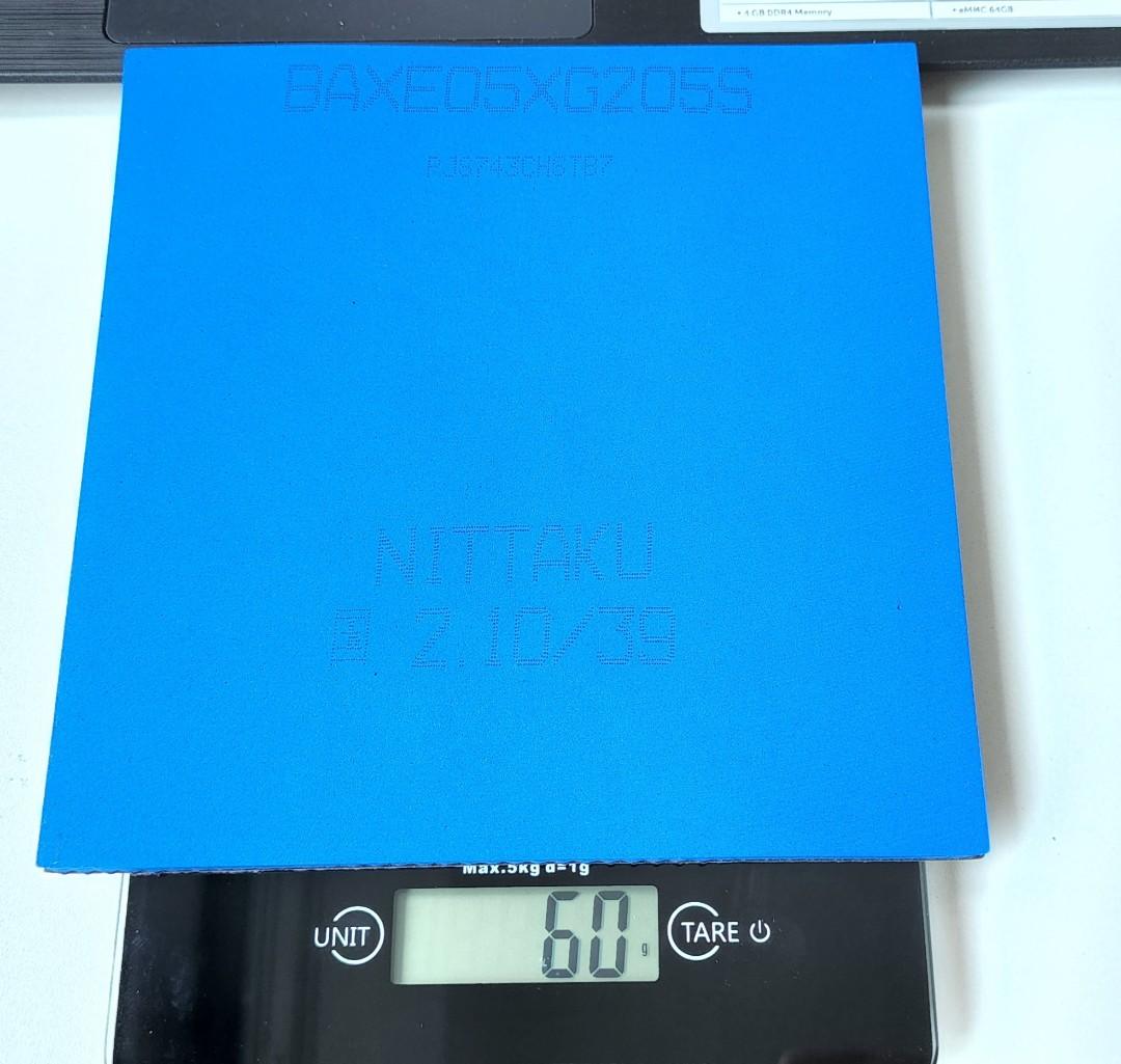 National Hurricane 3 Blue Sponge (Kasumi Ishikawa FH Rubber), Sports ...