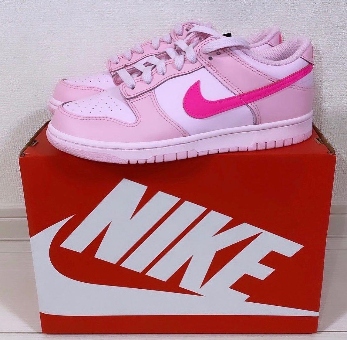 Nike SB Dunk Triple Pink, Women's Fashion, Footwear, Sneakers on Carousell