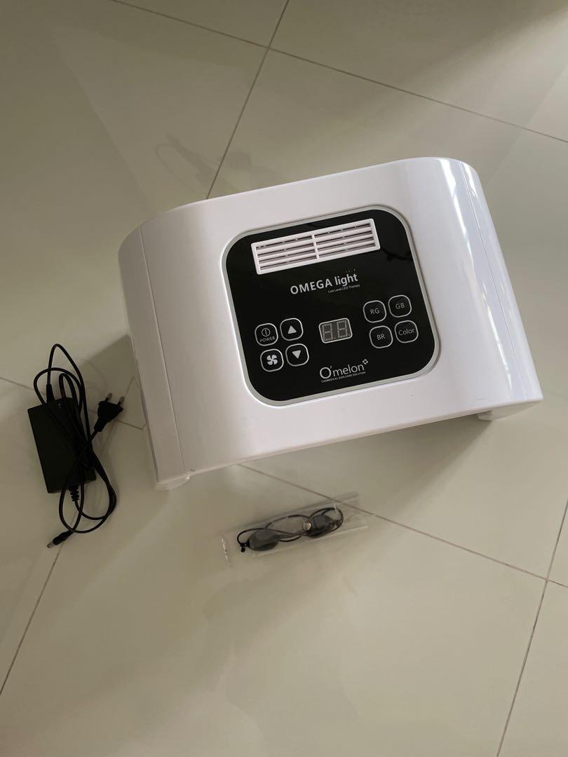 Omelon Omega LED Light for Face Therapy, Beauty & Personal Care, Face ...