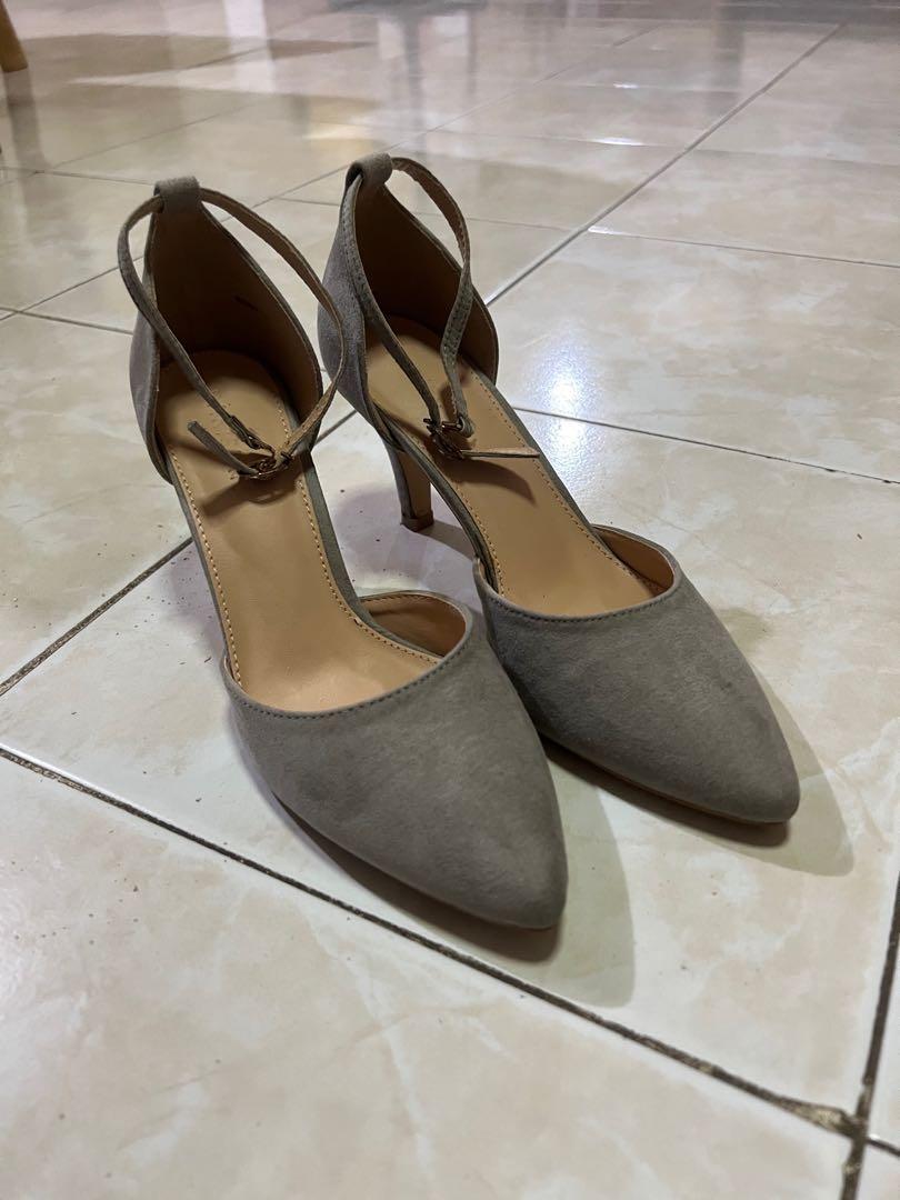 Parisian Basic Heels | Gray Heels | Grey heels, Women's Fashion ...