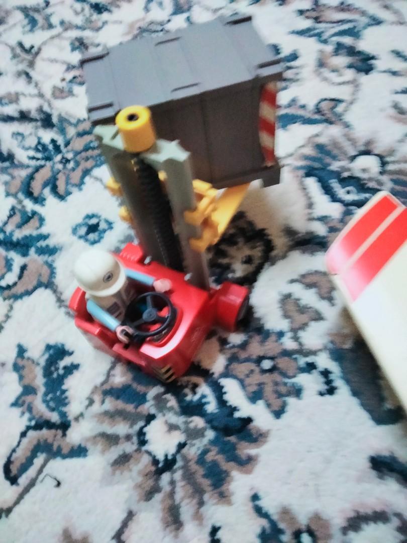 Playmobil jet & container carrier, Hobbies & Toys, Toys & Games on ...