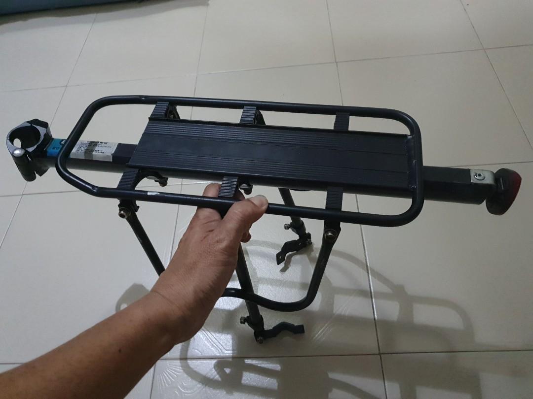 Rear bicycle rack aluminium, Sports Equipment, Bicycles & Parts, Parts ...