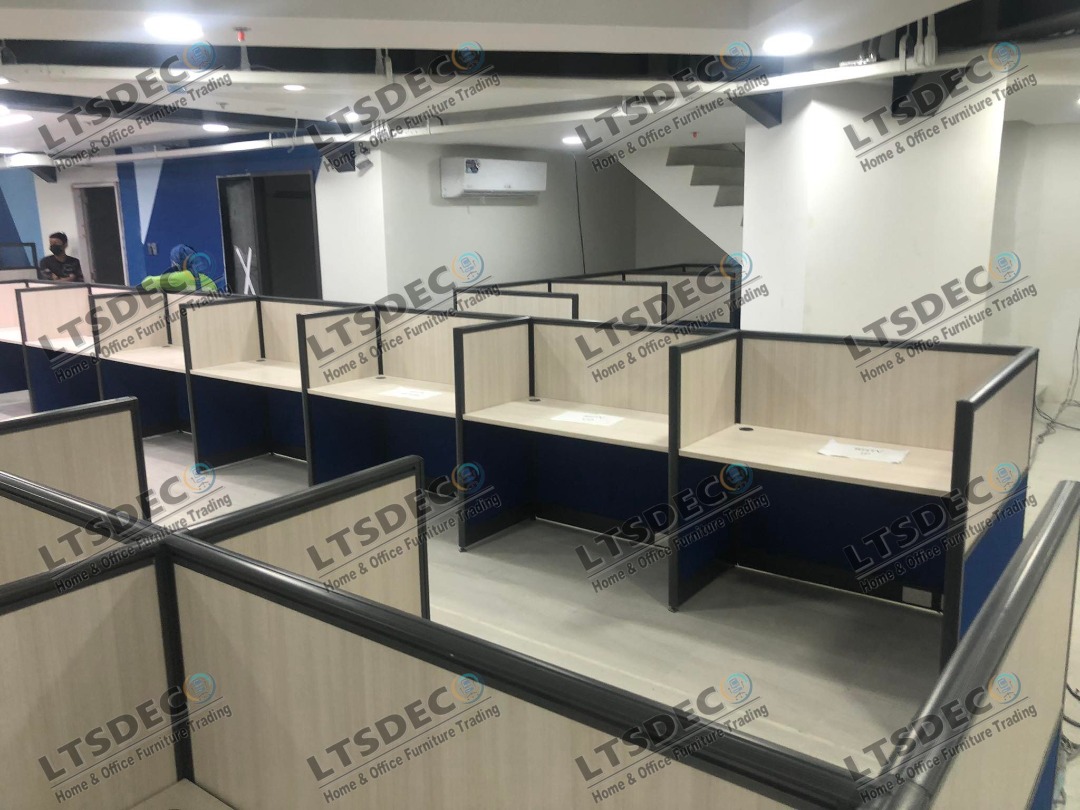 Renovation and Dismantling of workstation modular table Office ...