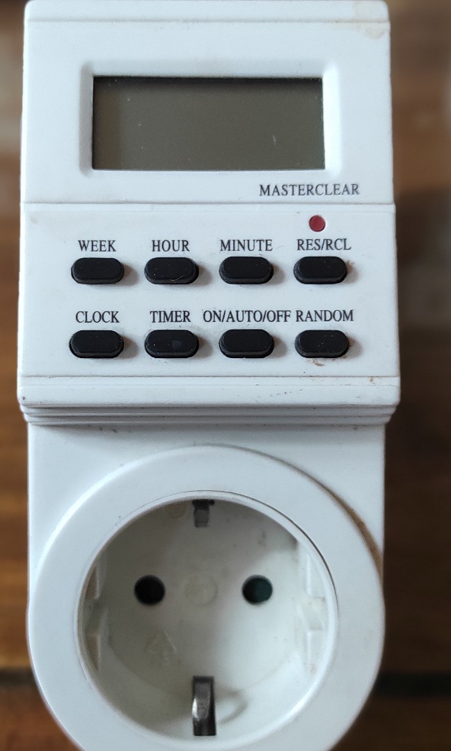 Stop kontak digital original masterclear, Elektronik, Lainnya di Carousell