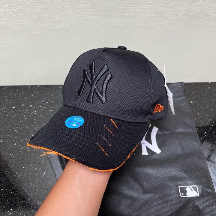 Topi New Era Yankees NY New York Ripped Black Model Sobek Brand New ...