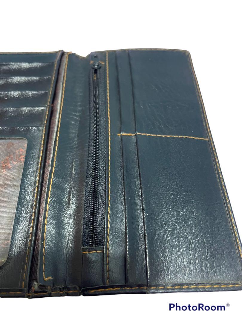 Vintage Marlboro Classics Leather Wallet, Women's Fashion, Bags ...