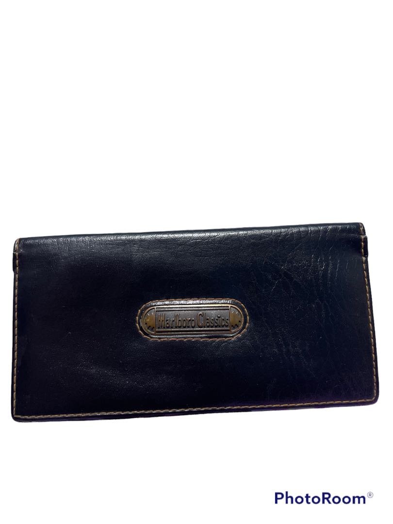 Vintage Marlboro Classics Leather Wallet, Women's Fashion, Bags ...