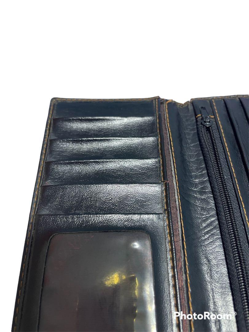 Vintage Marlboro Classics Leather Wallet, Women's Fashion, Bags ...