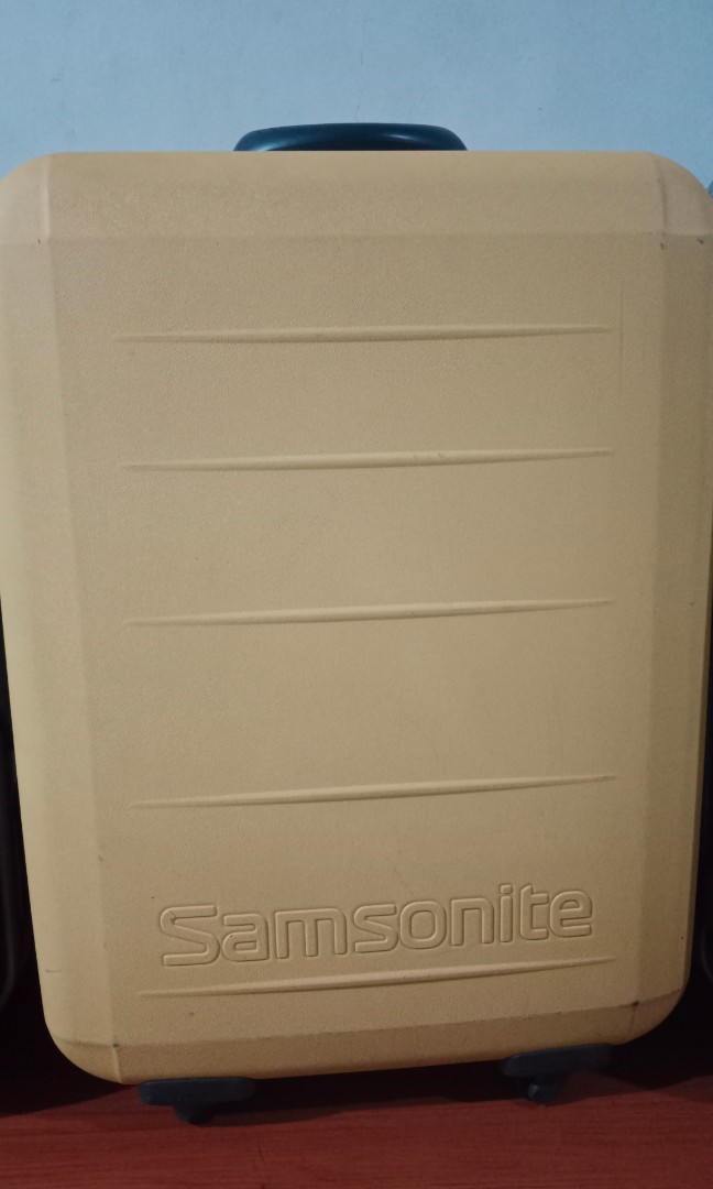 Yellow xl samsonite luggage, Hobbies & Toys, Travel, Luggage on Carousell