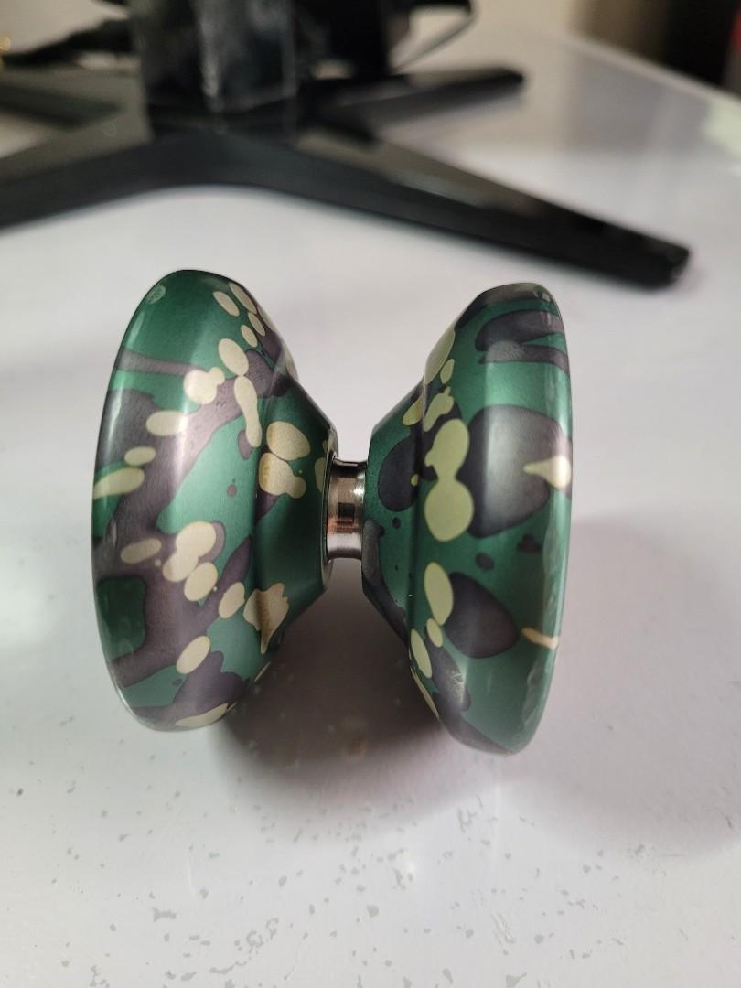 Yoyofactory Shutter Hobbies And Toys Toys And Games On Carousell