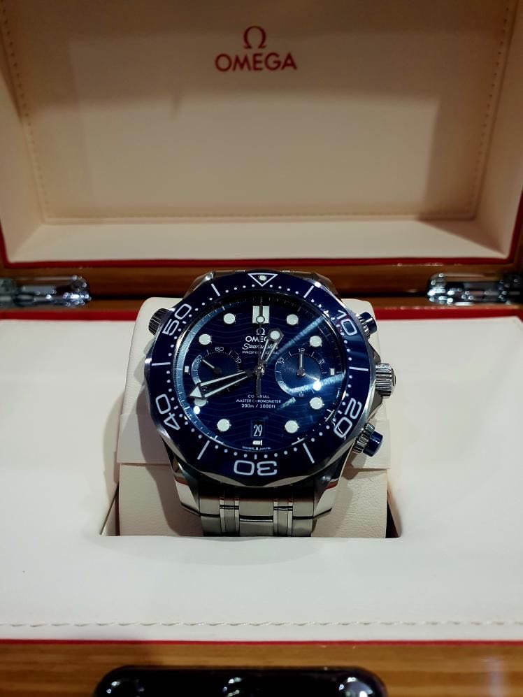 Authentic Omega Watch, Luxury, Accessories on Carousell