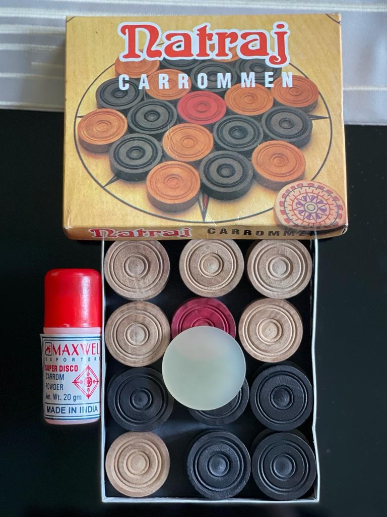 Carrom Counters with powder, Hobbies & Toys, Toys & Games on Carousell