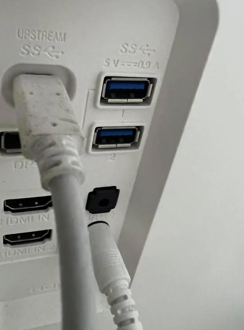 LG 4k Monitor - UL850, Computers & Tech, Desktops on Carousell