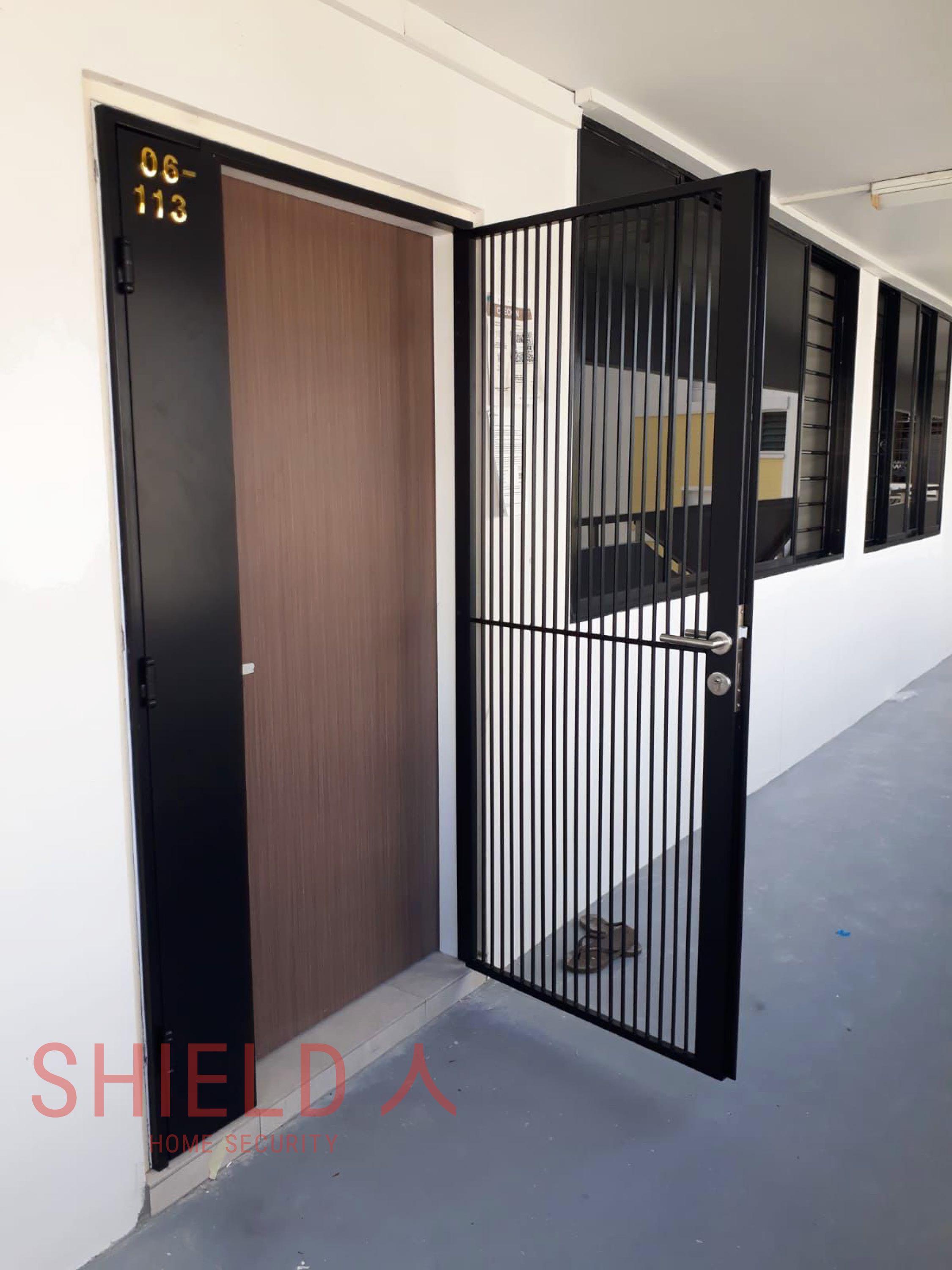 Lines Gate (Lines Inspired 024), Furniture & Home Living, Security ...