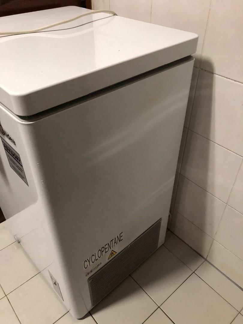 Midea Chest Freezer -99L, TV & Home Appliances, Kitchen Appliances ...