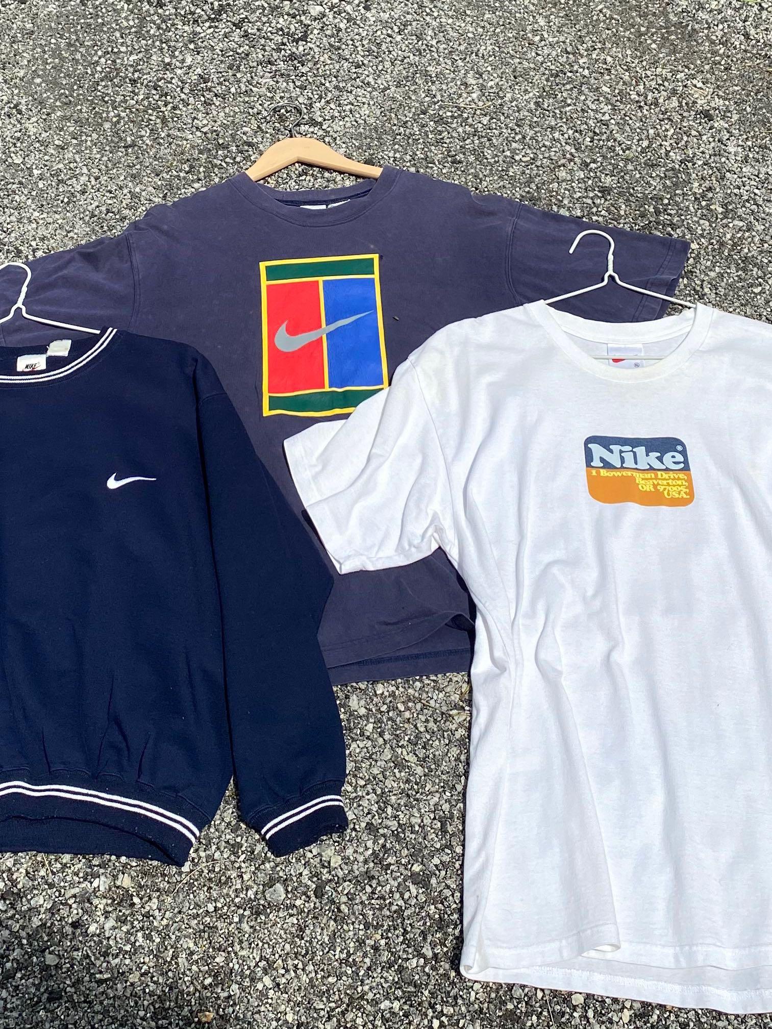 NIKE VINTAGE COMBO, Men's Fashion, Activewear on Carousell