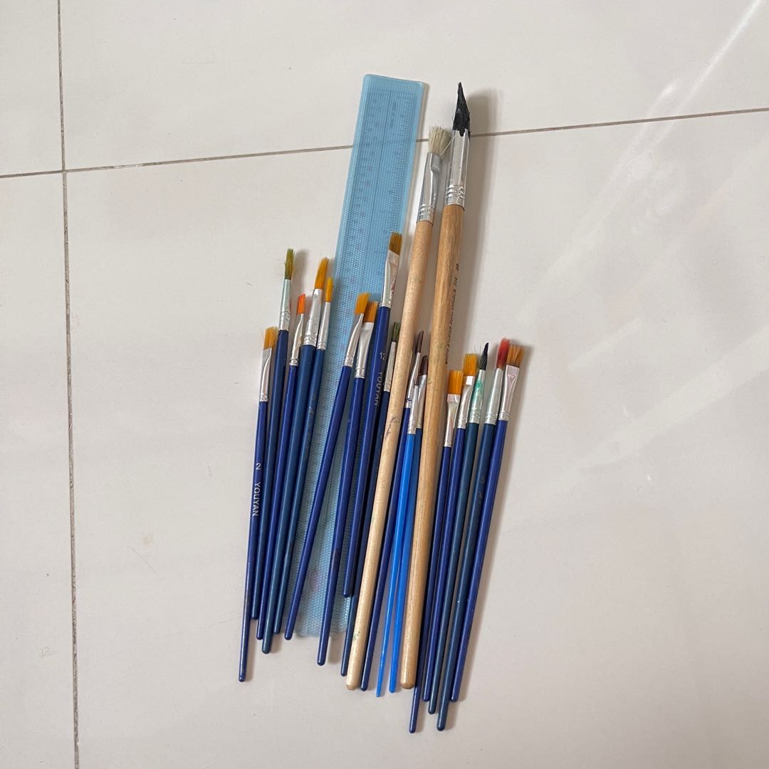 PAINT BRUSHES WITH BNEW RULER, Hobbies & Toys, Stationary & Craft ...